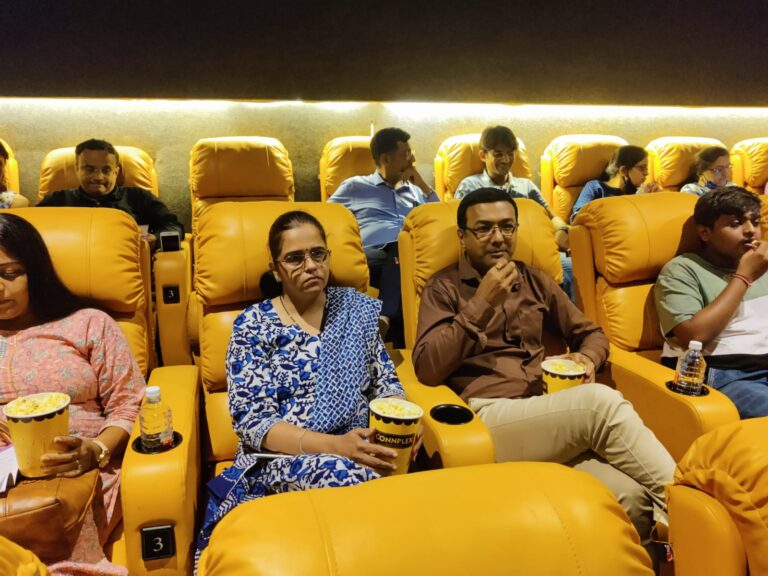 One Idiot Movie Show - Arihant Finstocks